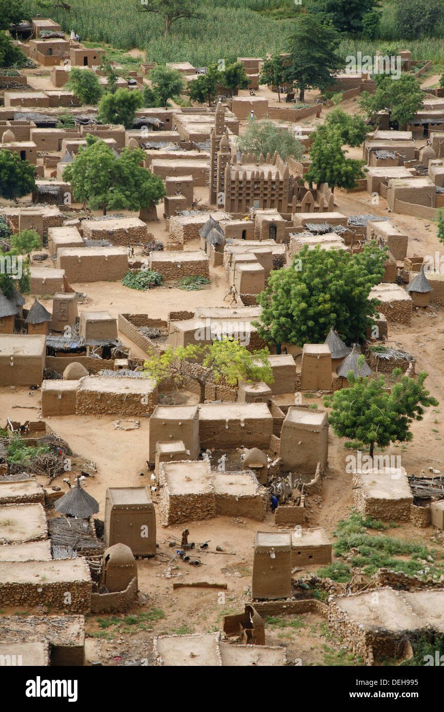 Clay Architecture Dogon Country High Resolution Stock Photography and ...