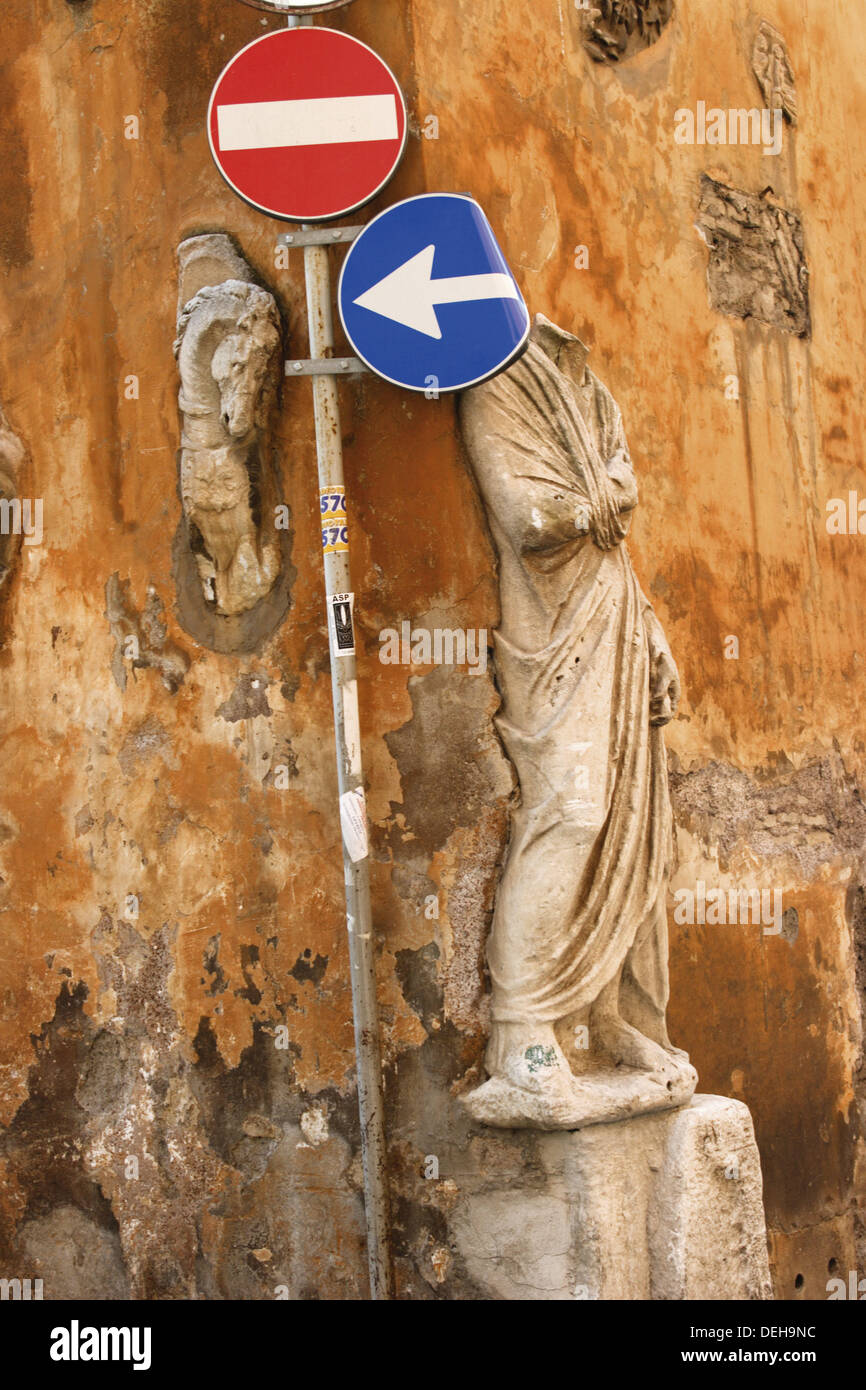 Italy Rome Lazio Road Sign High Resolution Stock Photography and Images ...