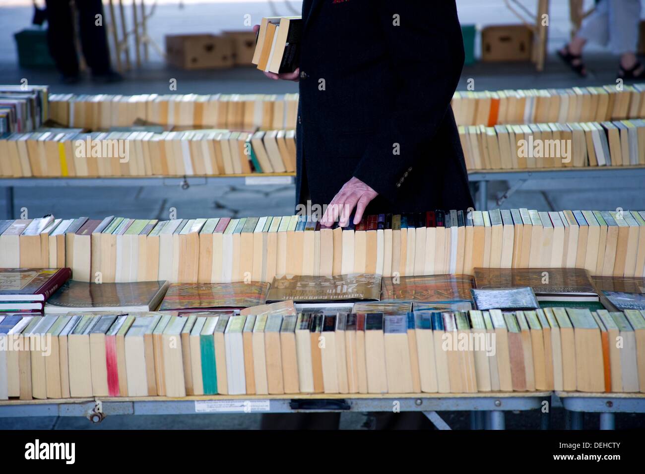 Old bank book shop hi-res stock photography and images - Alamy