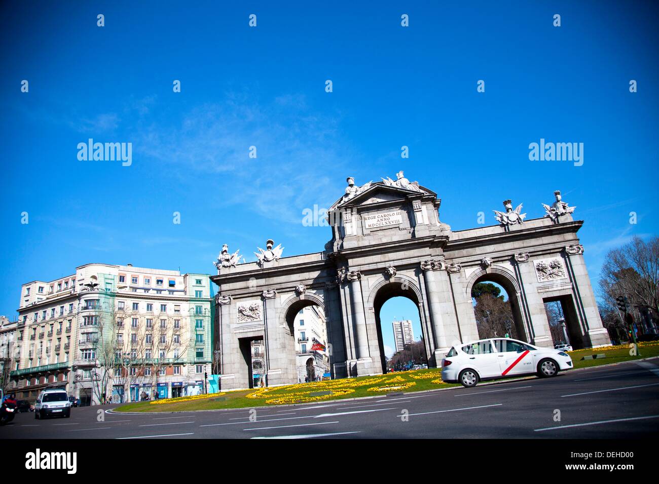 Puerta de Alcala in Madrid, Spain Stock Photo - Alamy