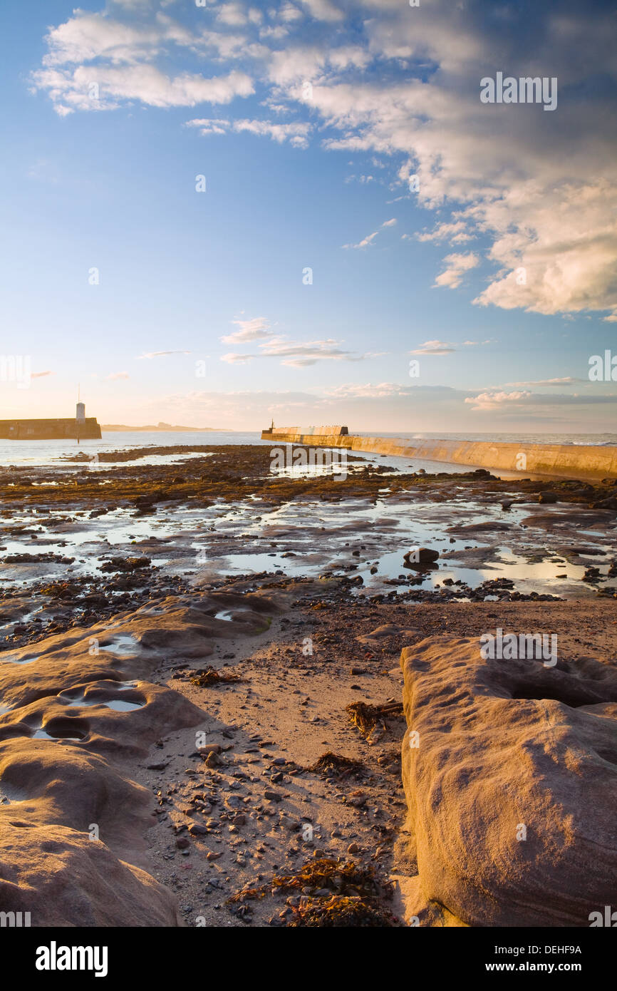 Seaside seahouses hi-res stock photography and images - Alamy