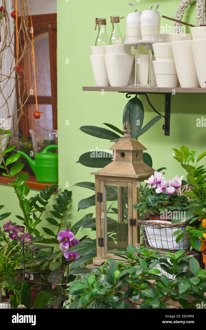 Flower shop interior hi-res stock photography and images - Alamy