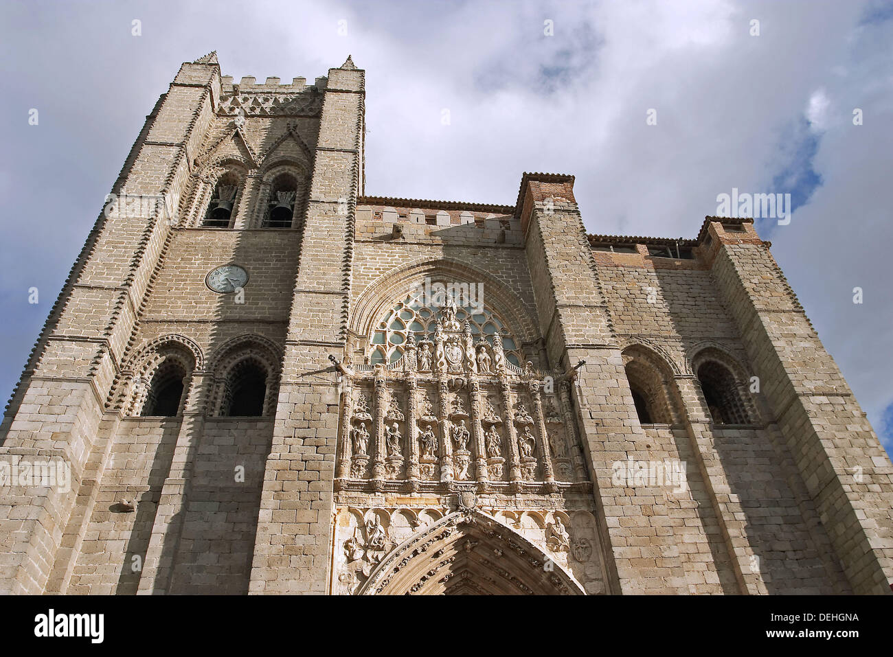 Gothic architecture 12th century hi-res stock photography and images ...