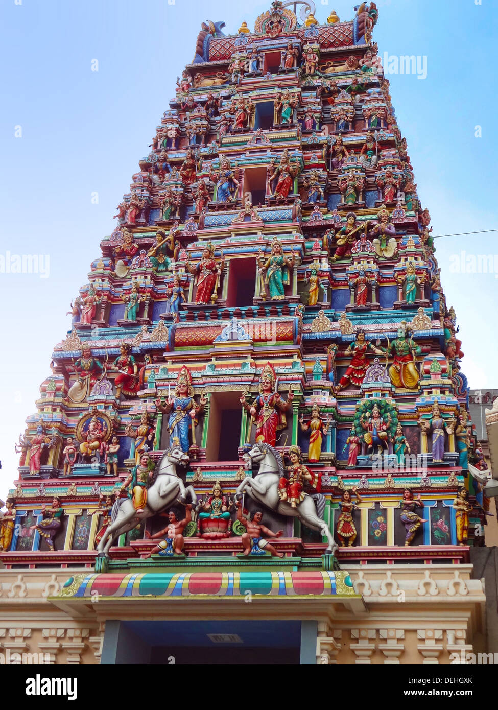 Richest Hindu Temple Stock Photos & Richest Hindu Temple Stock Images ...