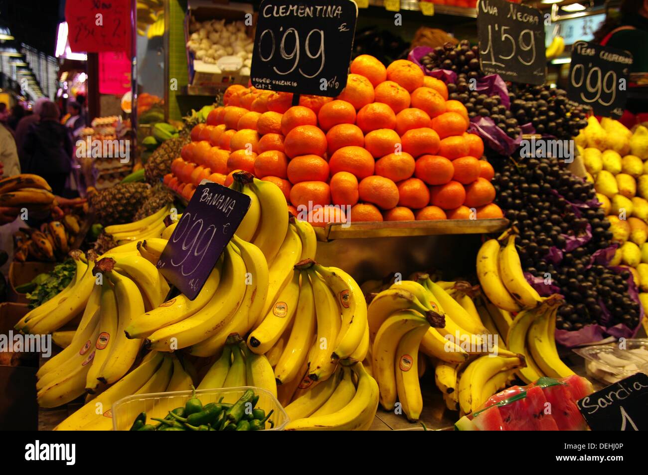 Mercado de fruta hi-res stock photography and images - Alamy