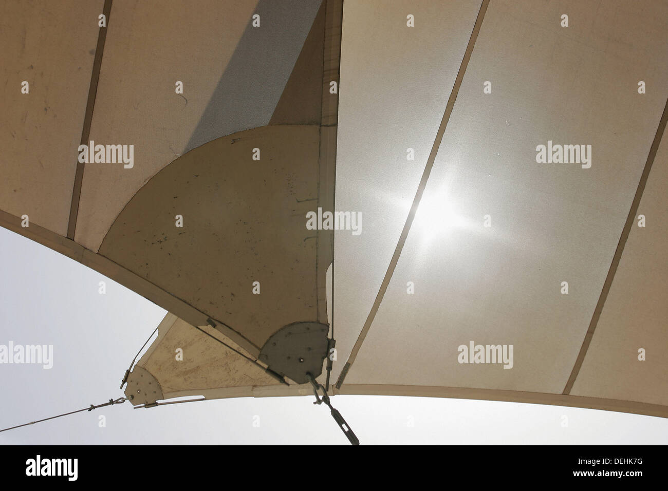 Nadir view hi-res stock photography and images - Alamy