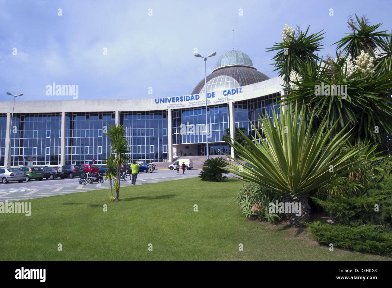 Cadiz university building hi-res stock photography and images - Alamy