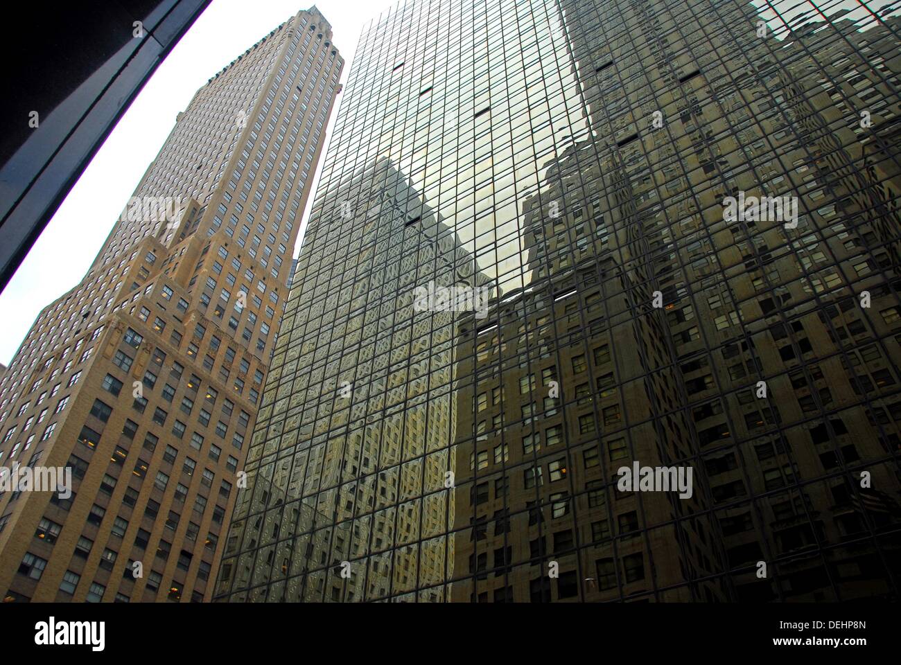 Chanin building art deco hi-res stock photography and images - Alamy