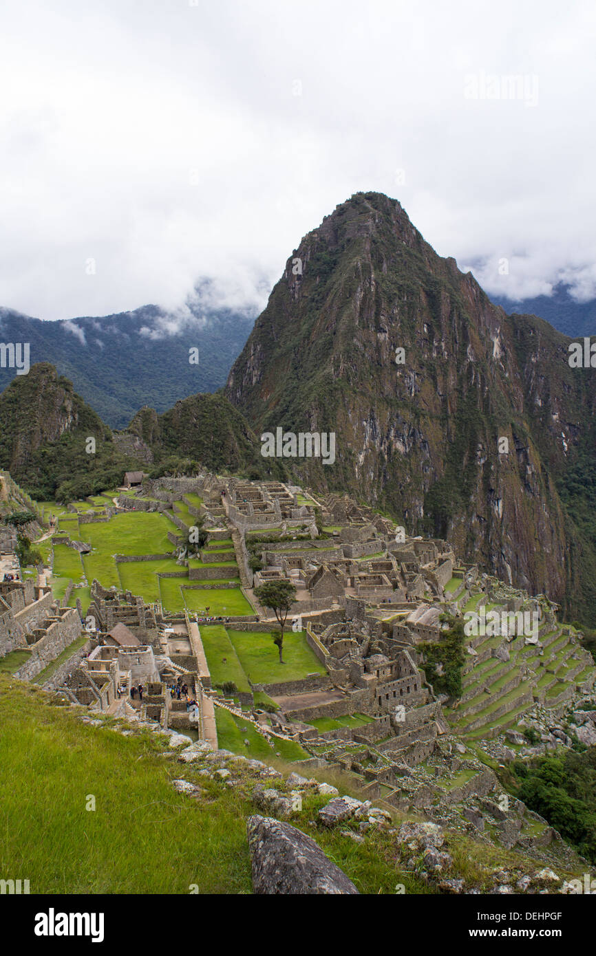 Landscape photo of Machu Picchu Incan ruins, Peru Stock Photo - Alamy
