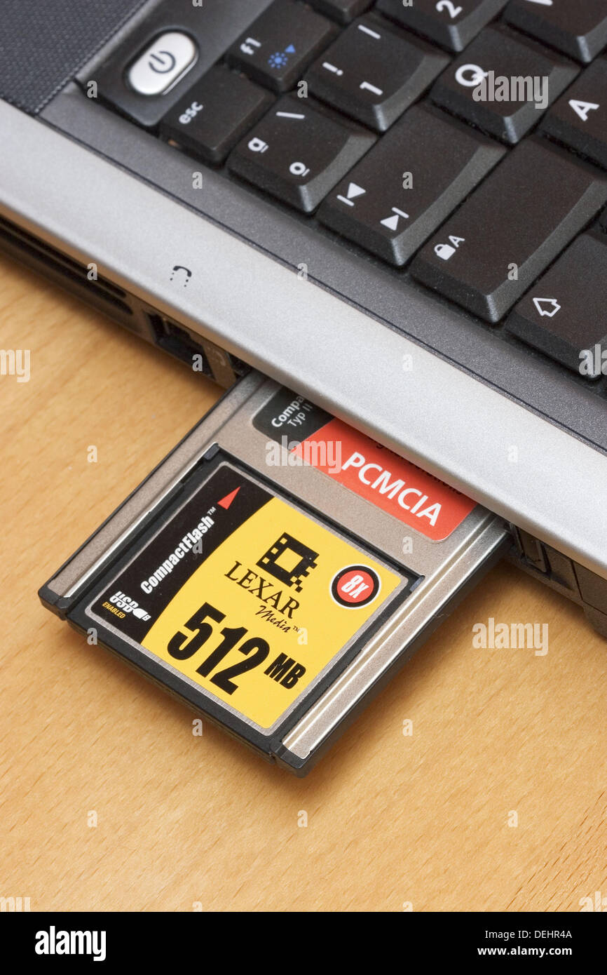 Pcmcia flash memory card hi-res stock photography and images - Alamy