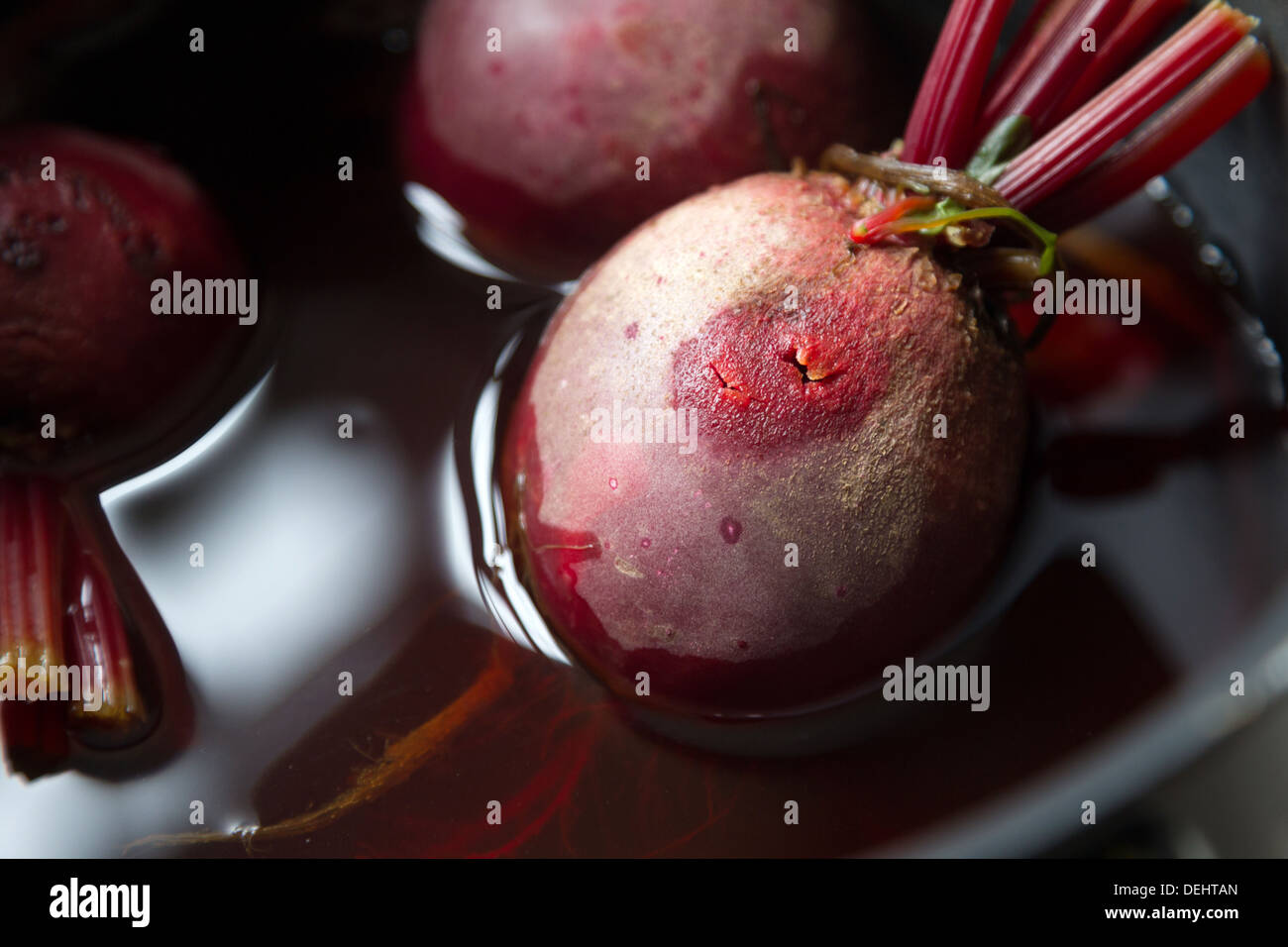Pan of 3 boiled beetroot Stock Photo - Alamy