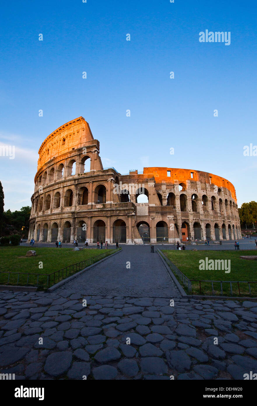 Colosseum column detail hi-res stock photography and images - Alamy