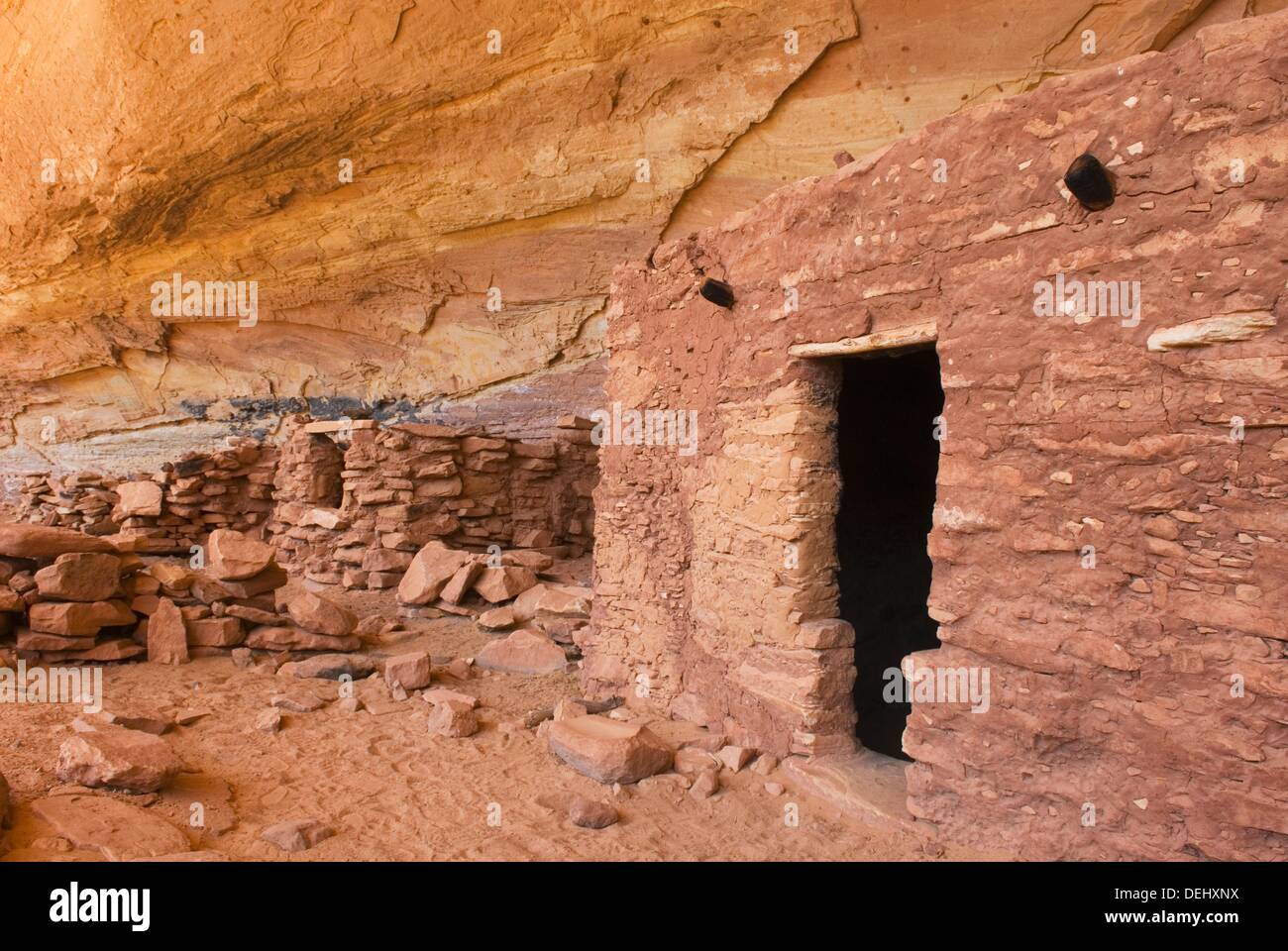 Anasazi ruins at Perfect Kiva Site, Bullet Canyon, Grand Gulch ...