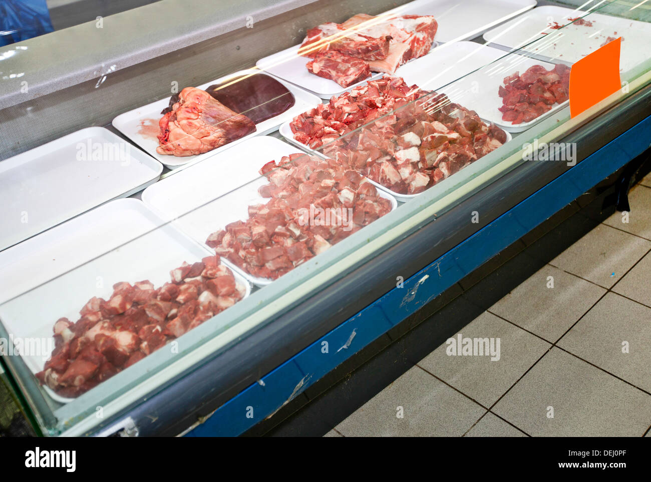 Meat display hi-res stock photography and images - Alamy