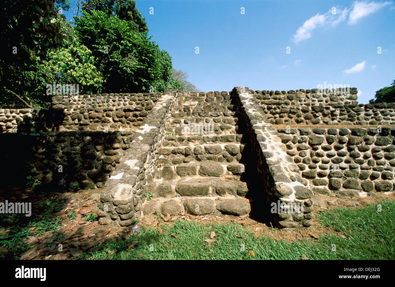 Izapa ruins mexico hi-res stock photography and images - Alamy