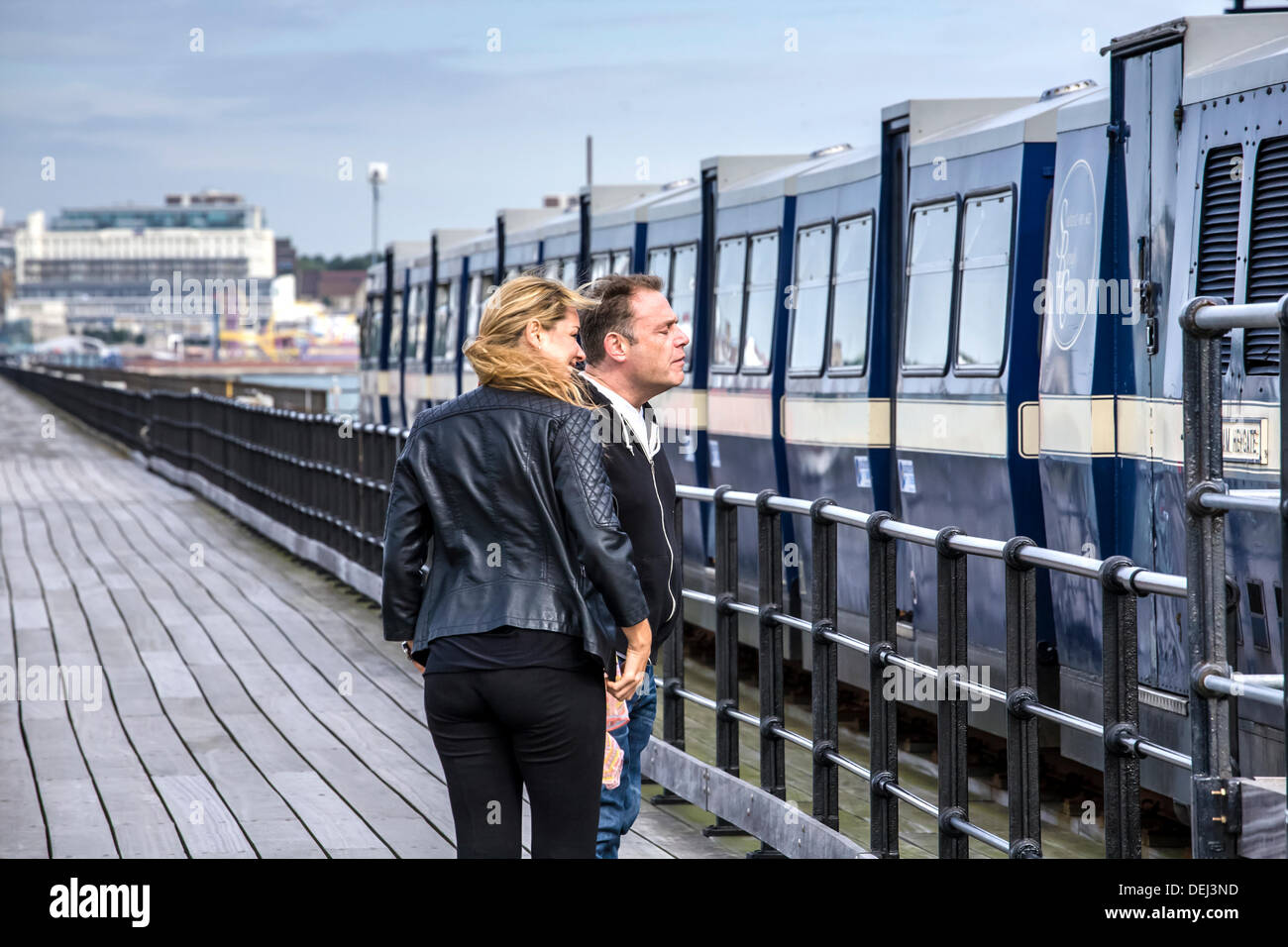 Clare sweeney hi-res stock photography and images - Alamy