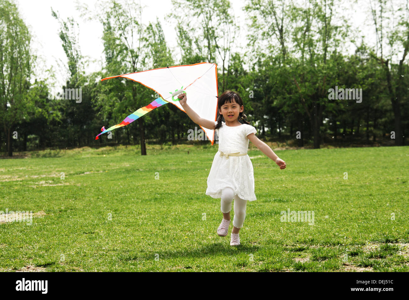 China girl kite hi-res stock photography and images - Alamy