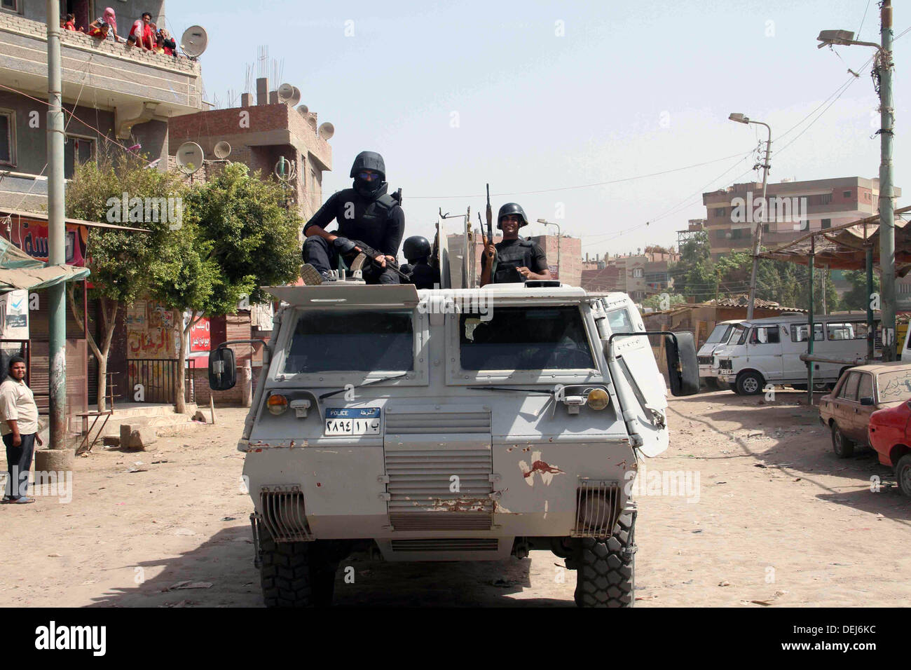 Cairo, Cairo, Egypt. 19th Sep, 2013. Egyptian security forces stand ...