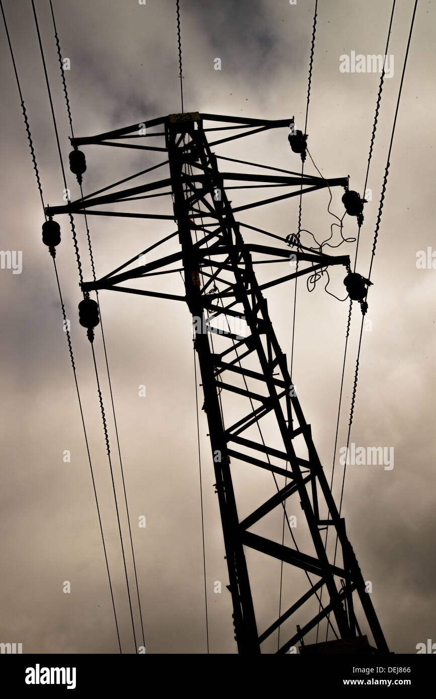 Power line uk hi-res stock photography and images - Alamy