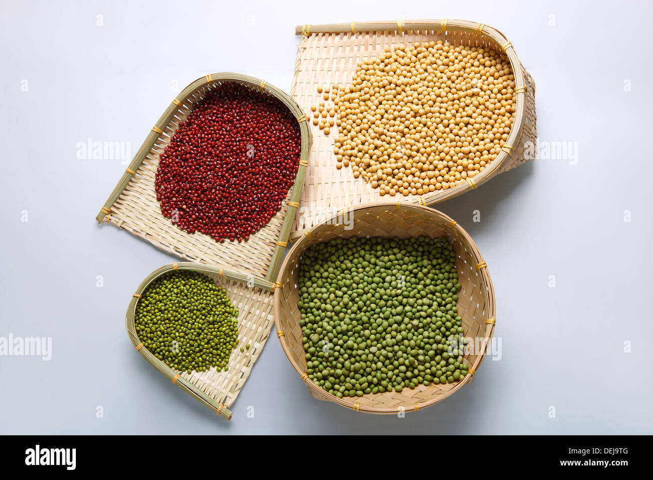 Red bean,mung bean and soybean Stock Photo - Alamy