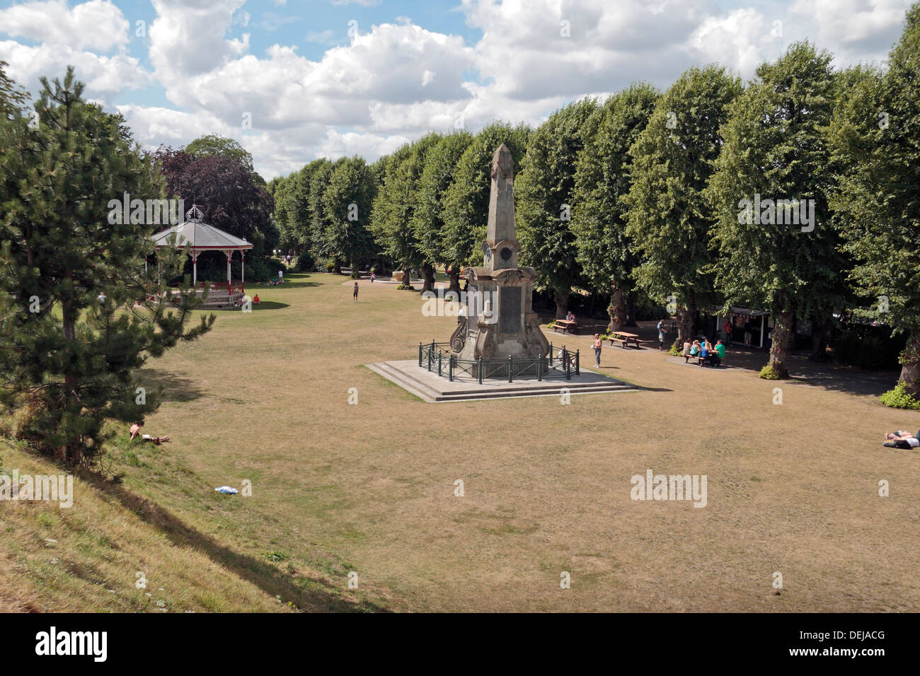 The Boer War Memorial (South Africa Memorial or Buffs Memorial), Dane ...