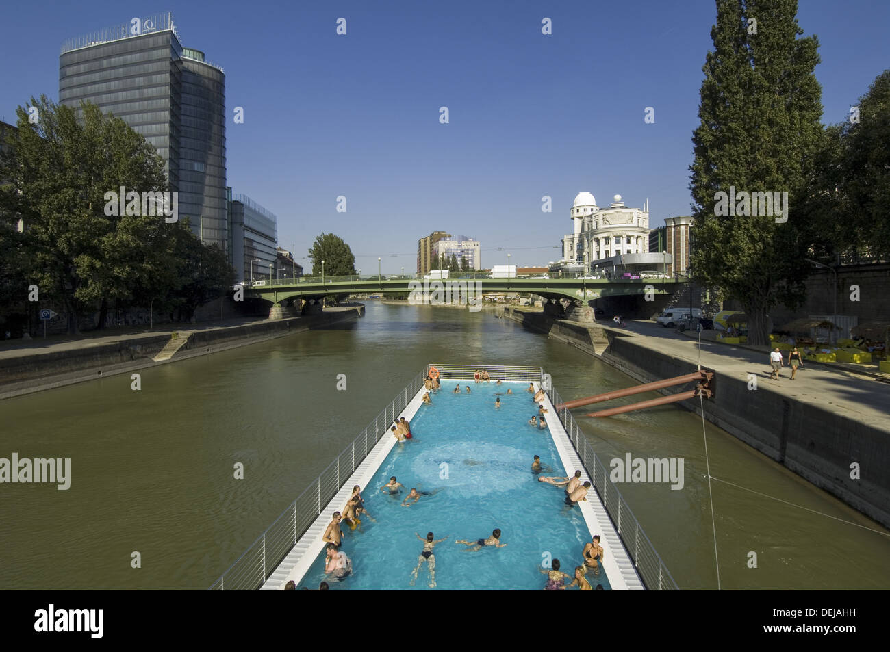 Badeschiff Vienna High Resolution Stock Photography and Images - Alamy