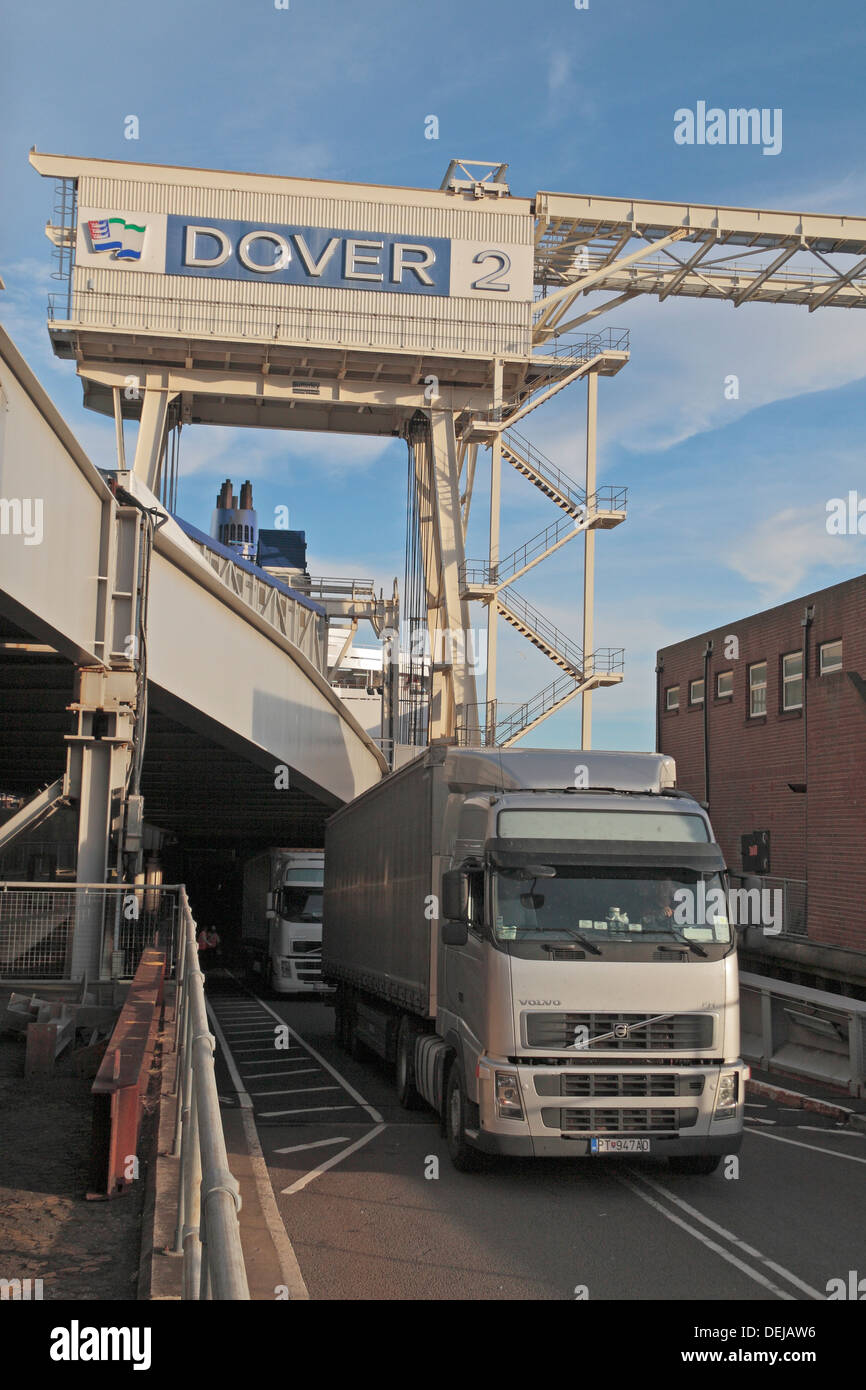 Gantry loading hi-res stock photography and images - Alamy