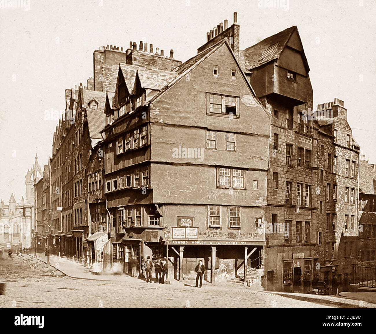 Edinburgh west bow hi-res stock photography and images - Alamy