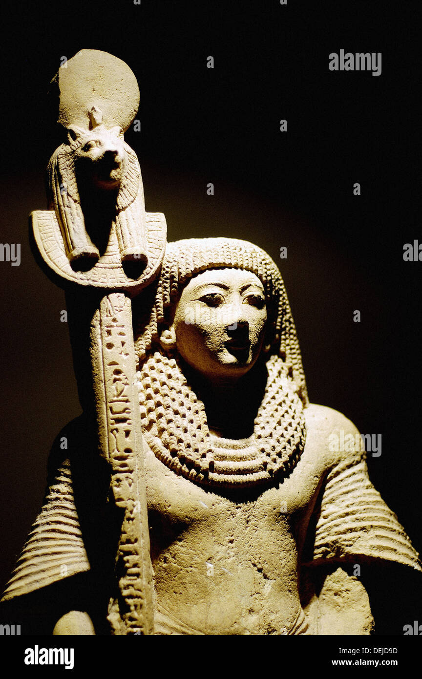 Statue at Egyptian Museum. Cairo, Egypt Stock Photo - Alamy