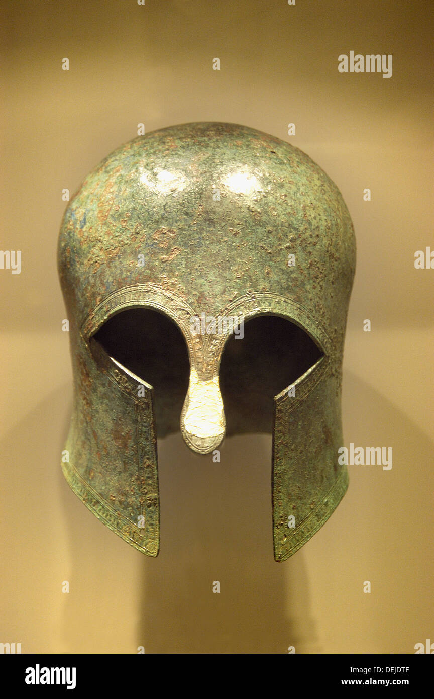 Corinthian Helmet Stock Photos & Corinthian Helmet Stock Images - Alamy