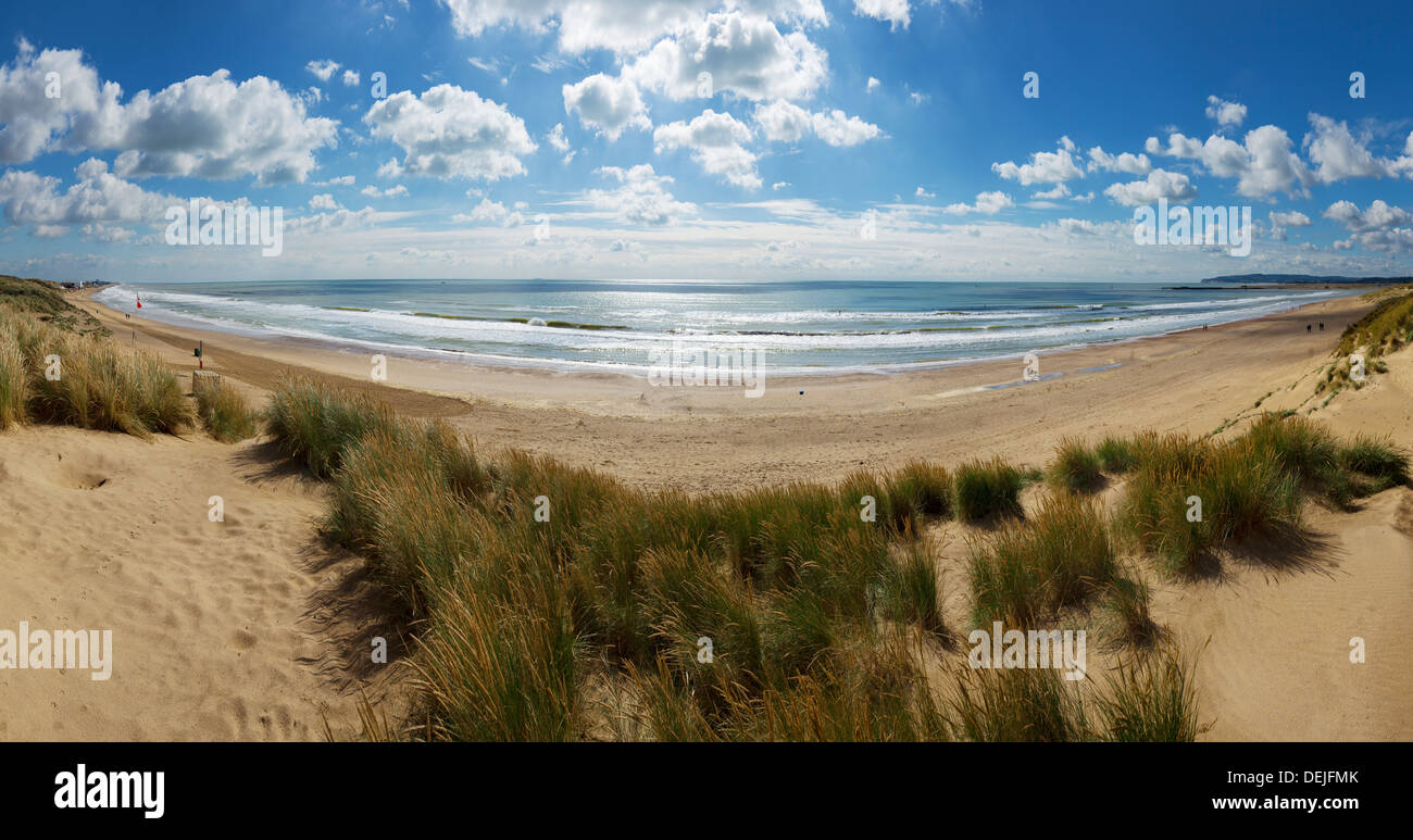 Sand dunes beach camber hi-res stock photography and images - Alamy