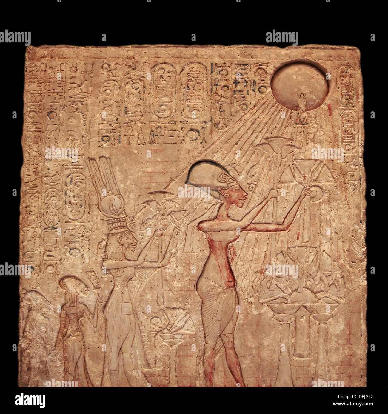 Egyptian Museum: stele representing Akhenaton, Nefertiti and daughters ...