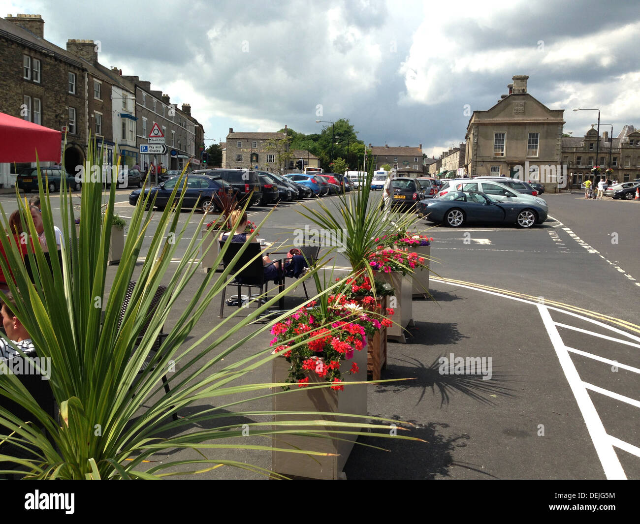Leyburn Market Place Yorkshire UK Stock Photo - Alamy