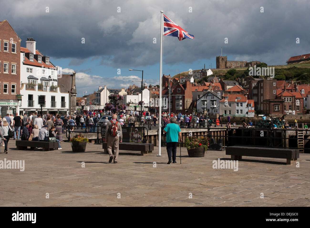 Whitby holiday resort hi-res stock photography and images - Alamy