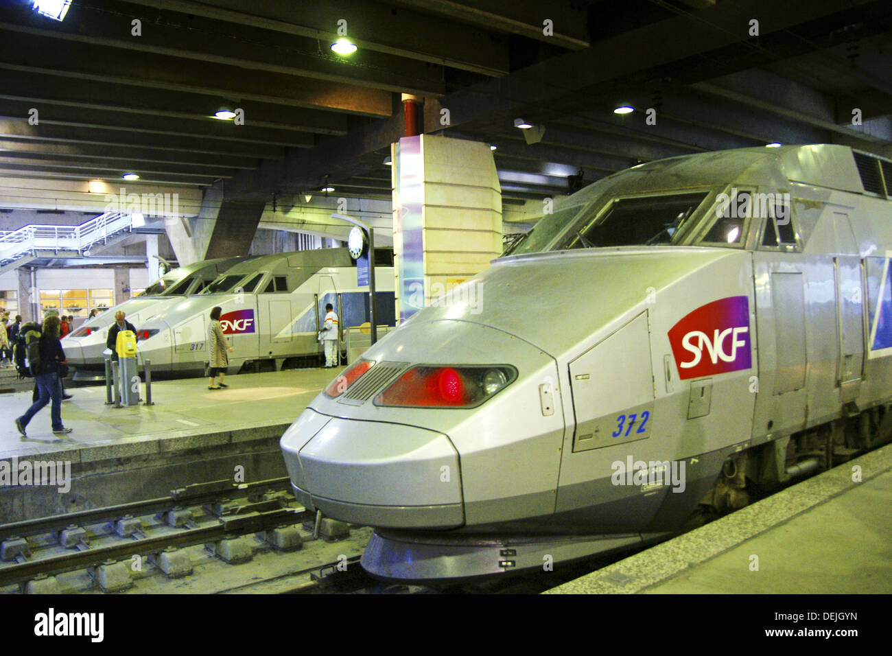 Gare de montparnasse hi-res stock photography and images - Alamy