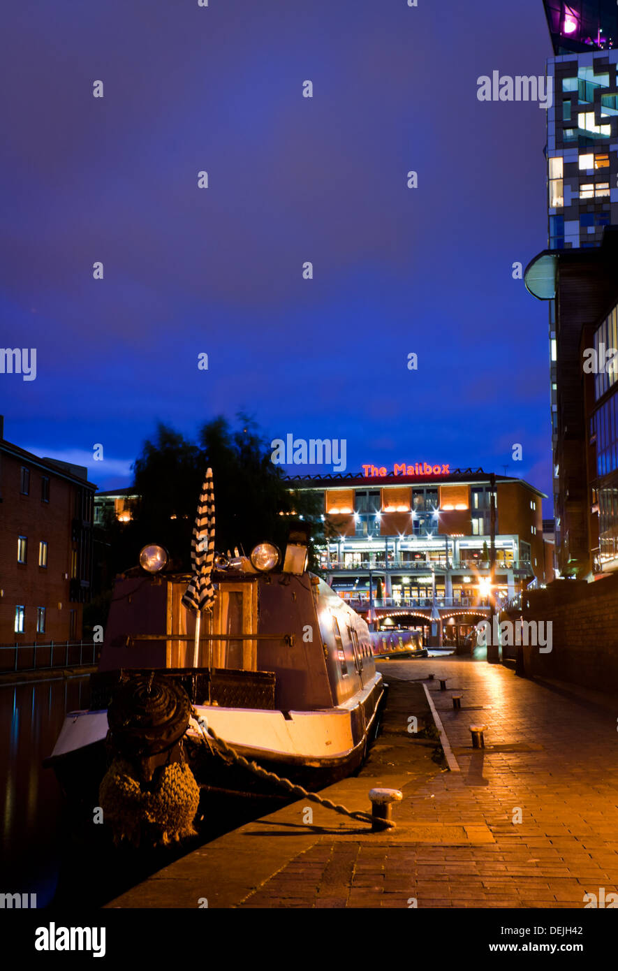 Boat mailbox hi-res stock photography and images - Alamy