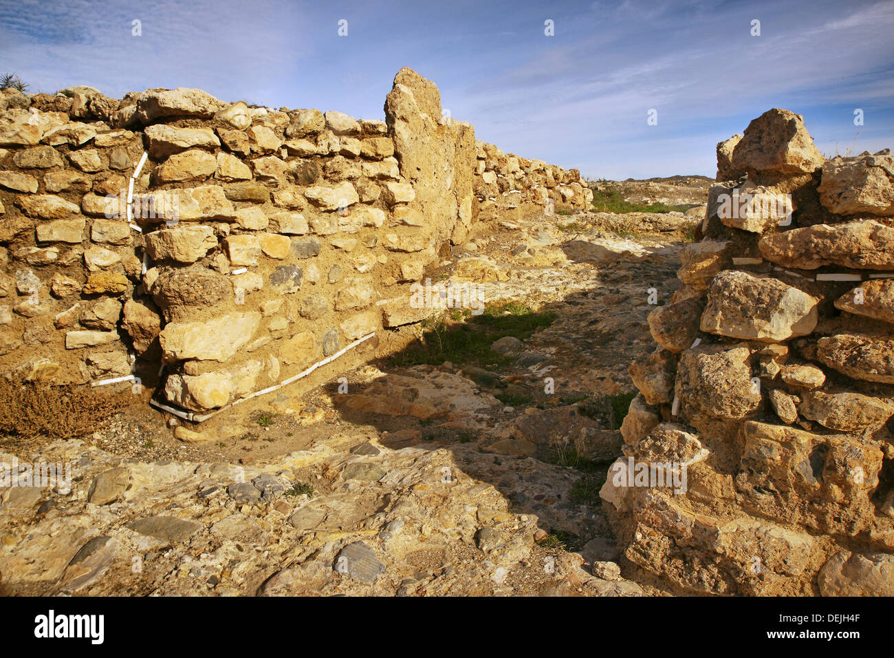 Main walls hi-res stock photography and images - Alamy
