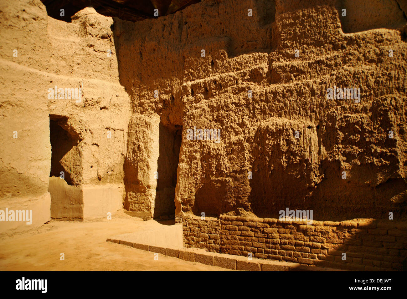 Palace of mari hi-res stock photography and images - Alamy