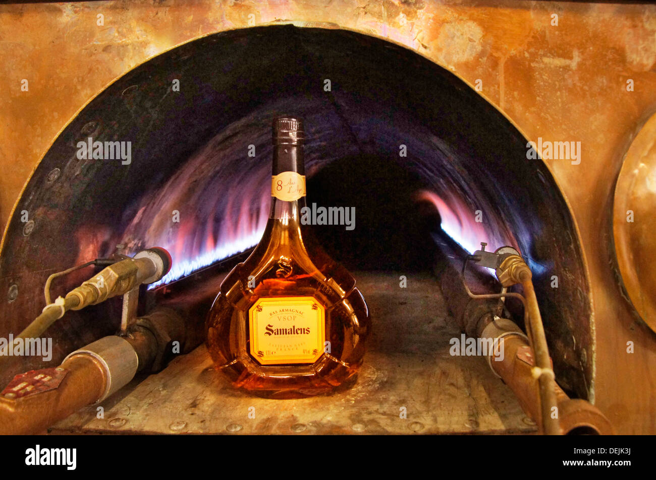 Armagnac distillery hi-res stock photography and images - Alamy