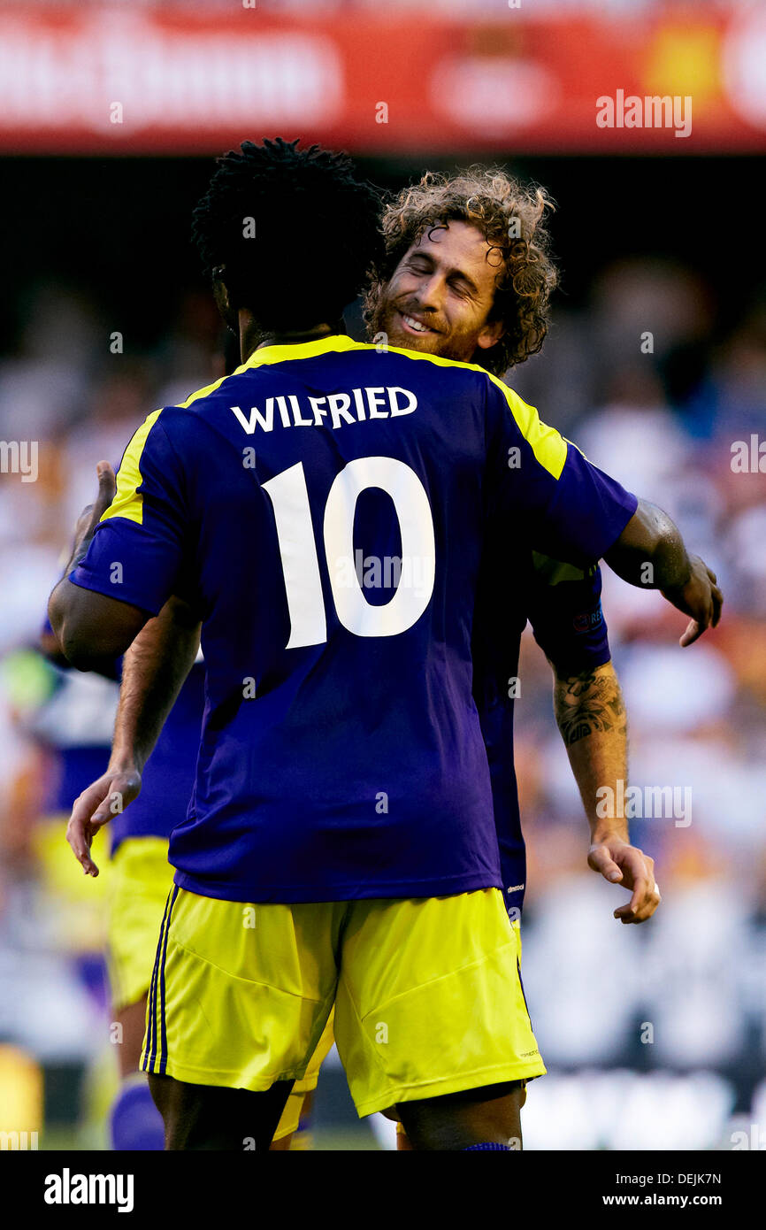 Wilfried bony celebration hi-res stock photography and images - Alamy