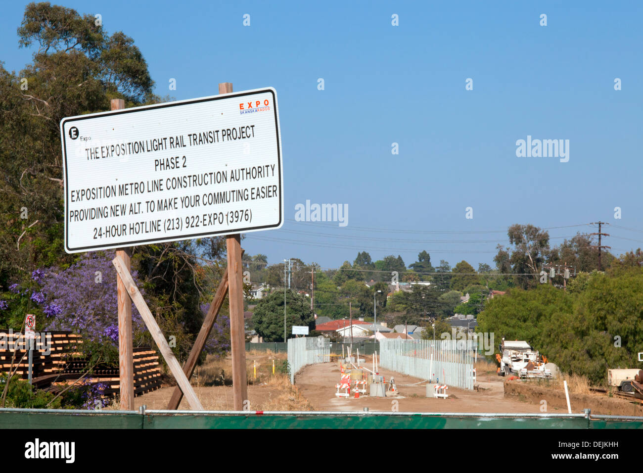 Construction of Phase 2 of the Expo Line along the Exposition Transit ...