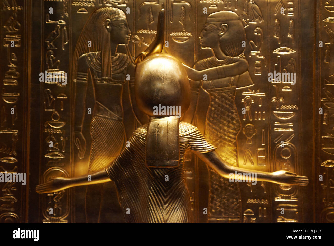 Tutankhamun - King Tut - His Tomb and his Treasures Stock Photo - Alamy
