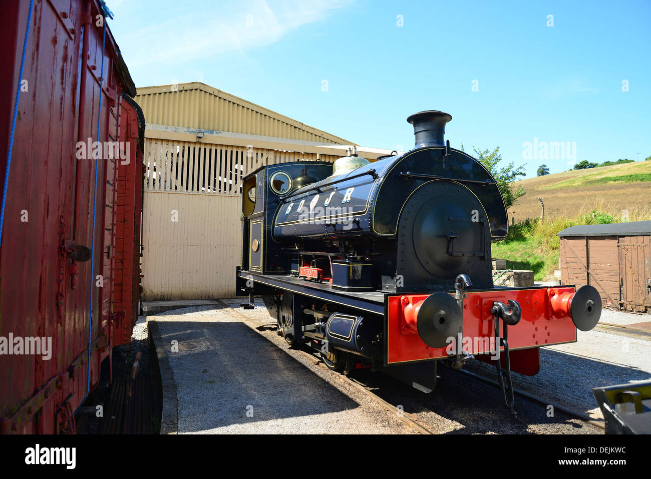 Saddle tank steam engines hi-res stock photography and images - Alamy