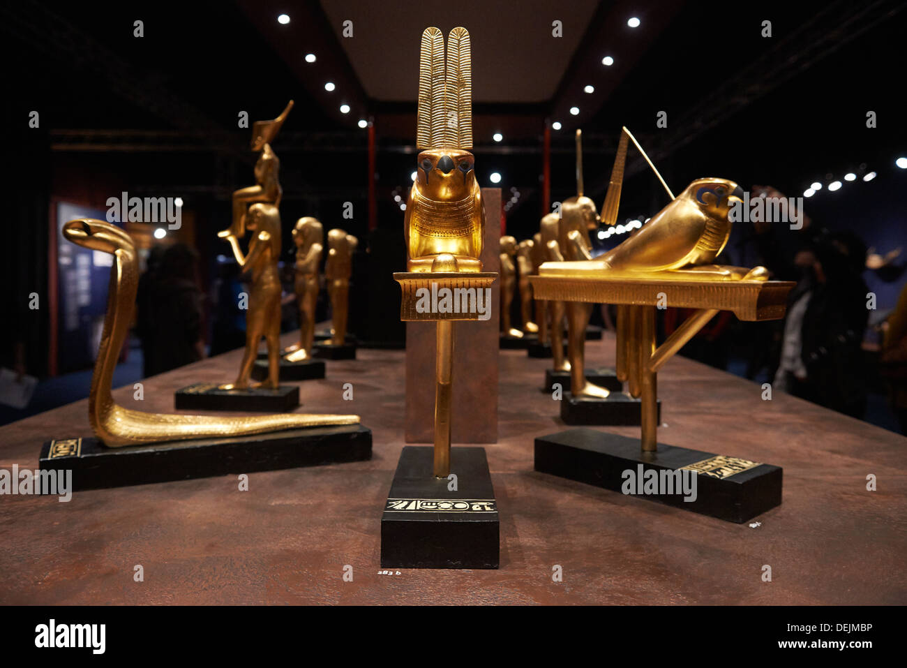 King Tutankhamun Treasures Unique Ancient Egyptian King Tutankhamun