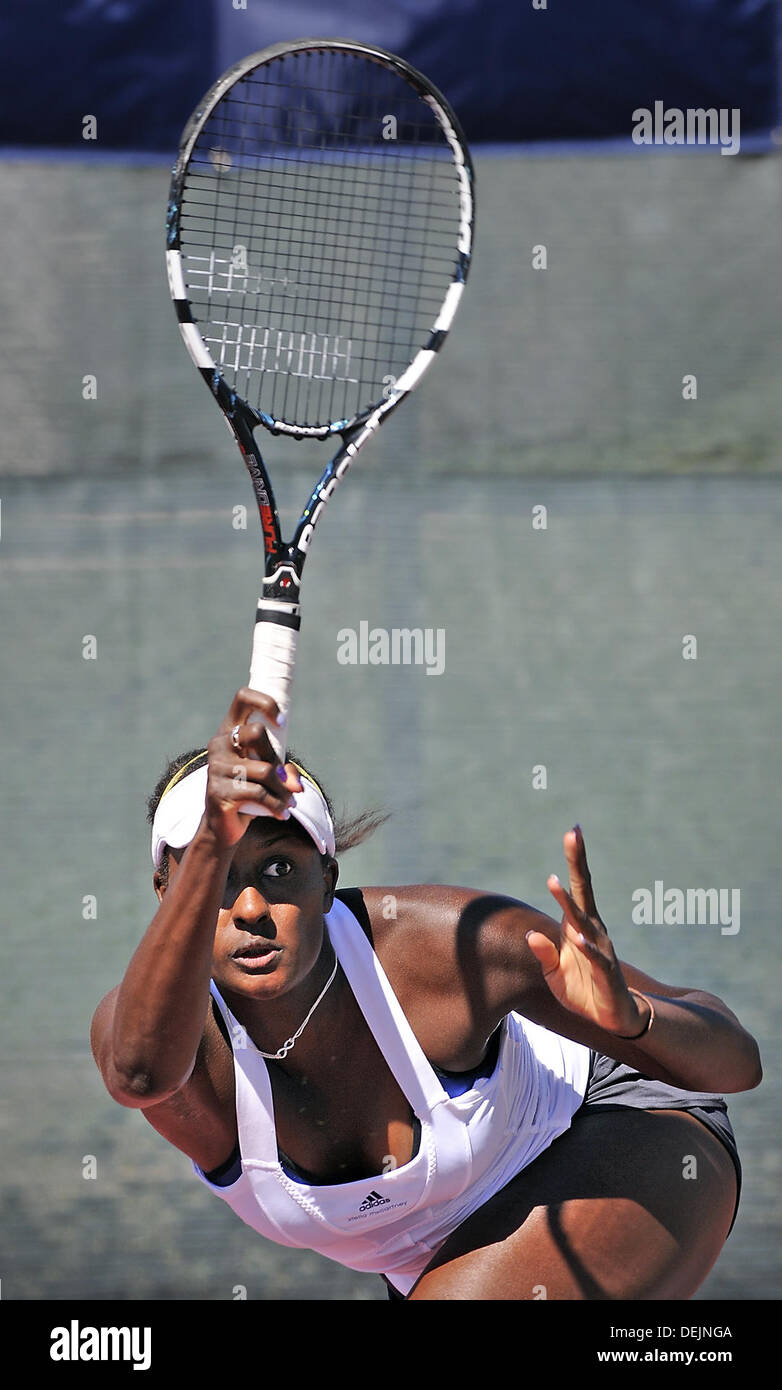Albuquerque, NM, USA. 19th Sep, 2013. Asia Muhammad playing in her ...