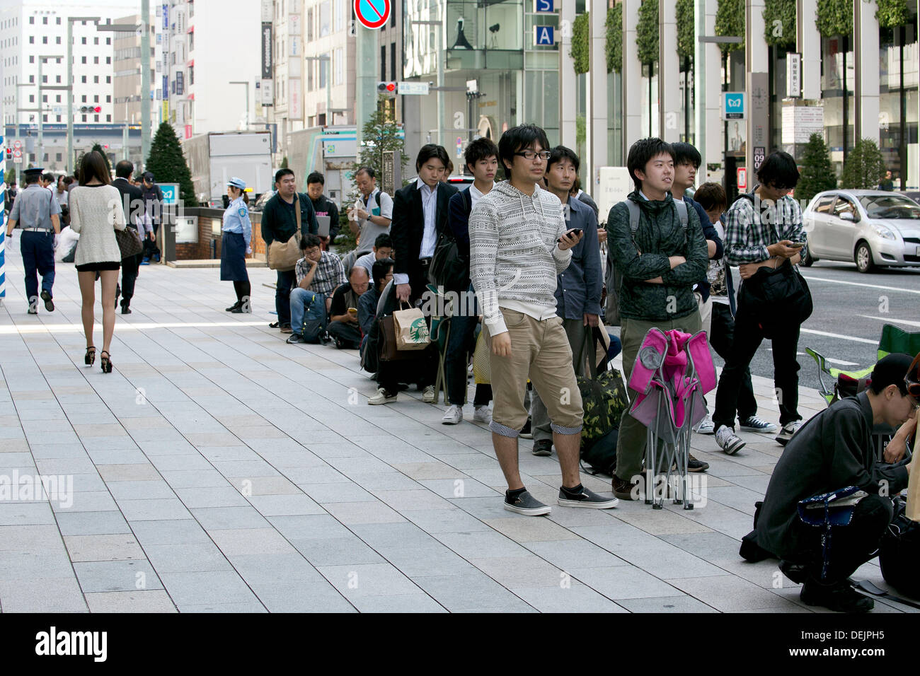 Tokyo, Japan. 20th Sept, 2013. More than seven hundred people line up ...