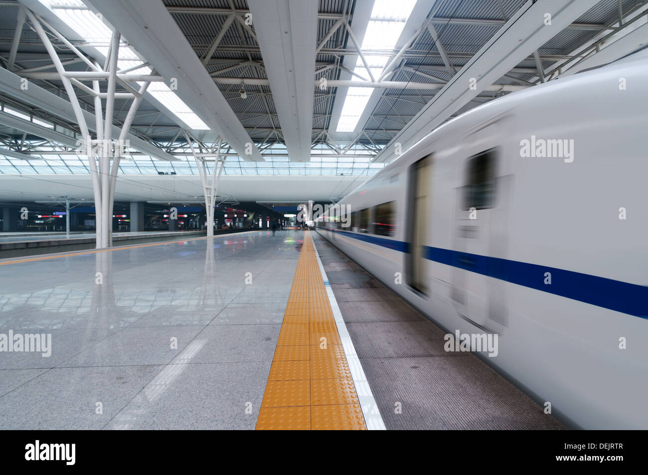 train stop at railway station Stock Photo - Alamy
