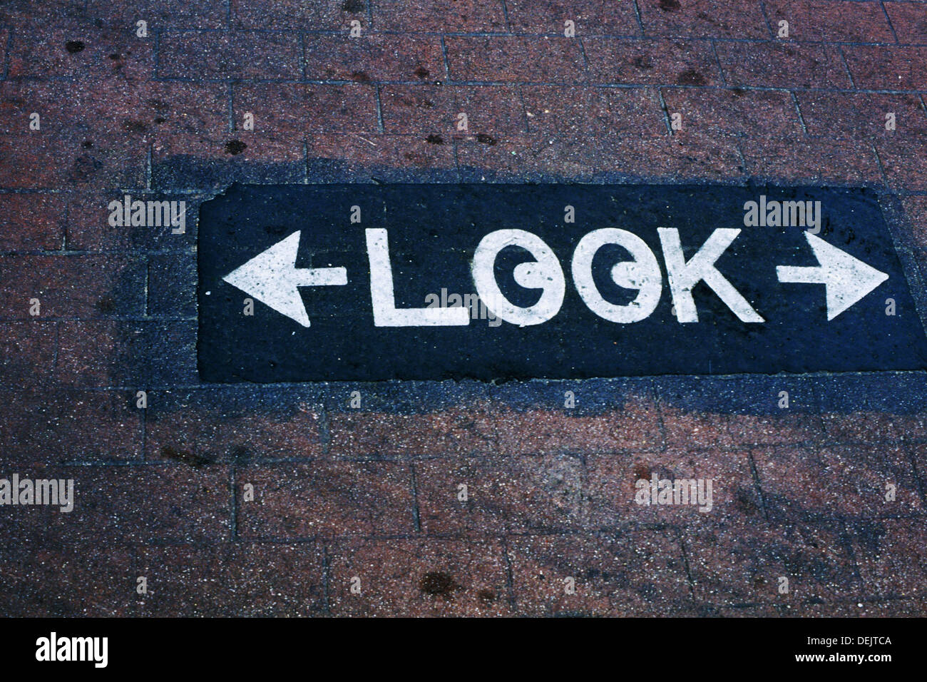 Diverge sign hi-res stock photography and images - Alamy