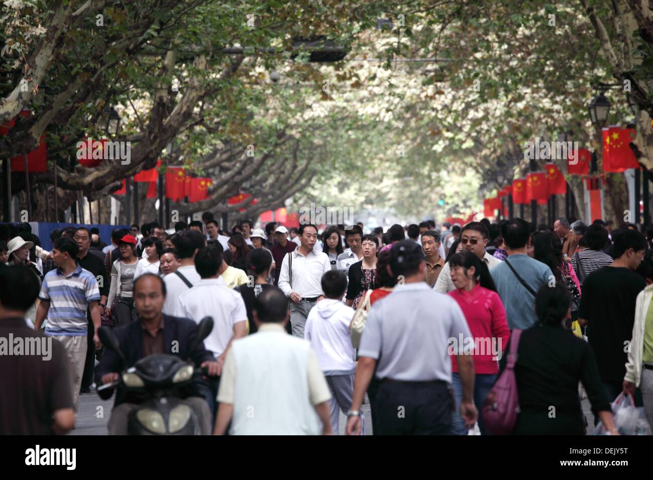 Kunming city centre hi-res stock photography and images - Alamy