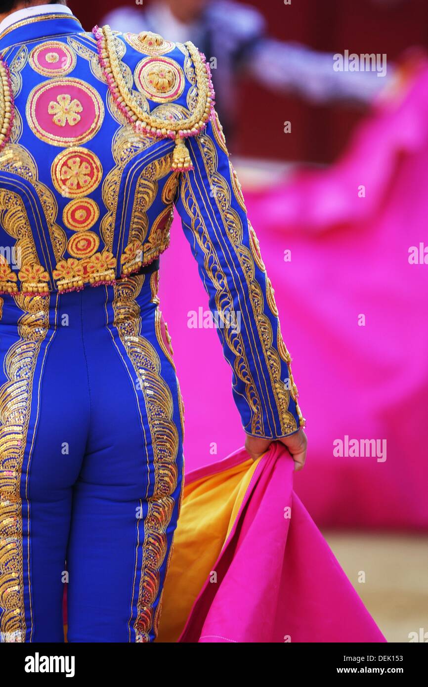 Adult bullfight bullfighter bullfighting hi-res stock photography and ...